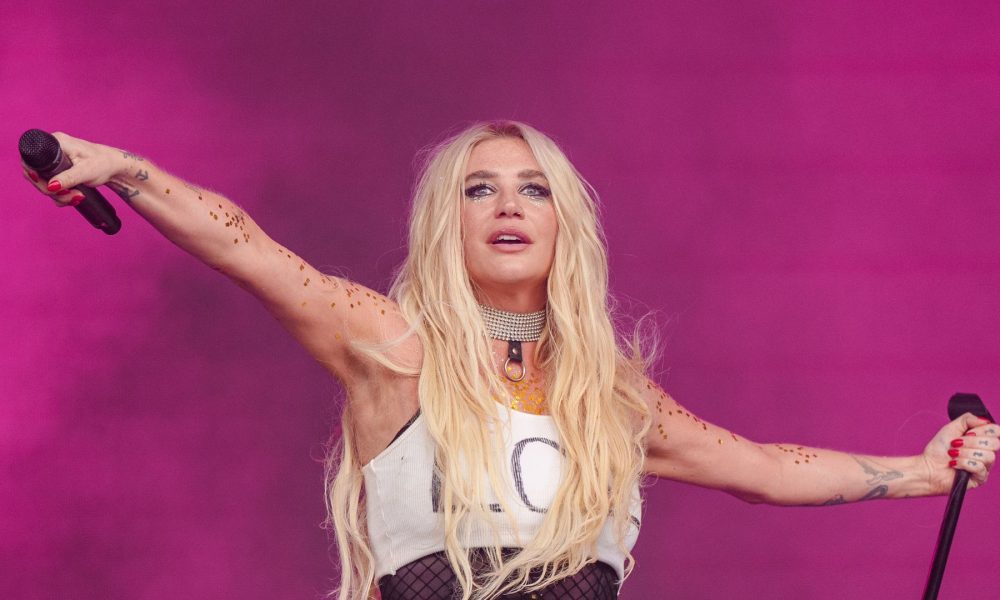 CarnaUOL 2026 traz grandes nomes como Pabllo Vittar, Kesha e João Gomes ...